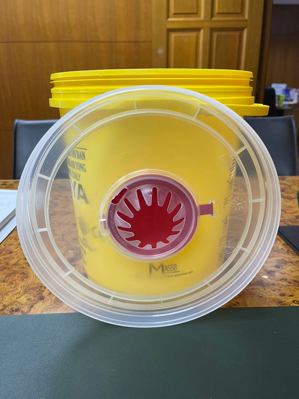 Sharps Disposal Container 20L — Spilldoc - Middle East